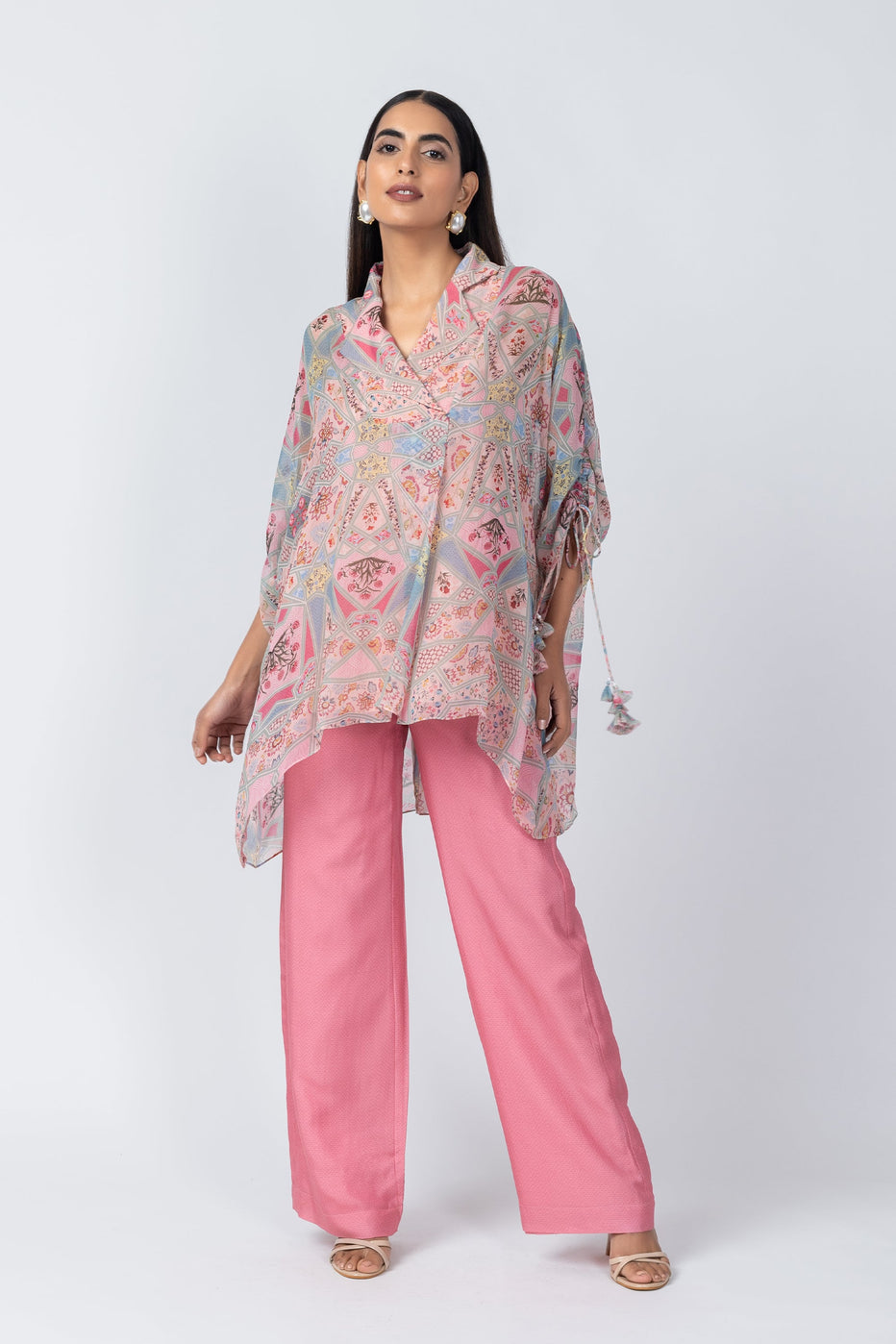 Raha – Label Naariti